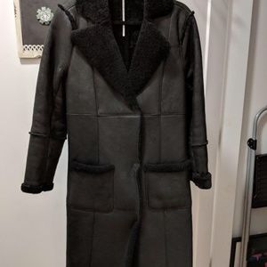 Max Studio | Jackets & Coats | Max Studio Designer Shearling Black Coat ...
